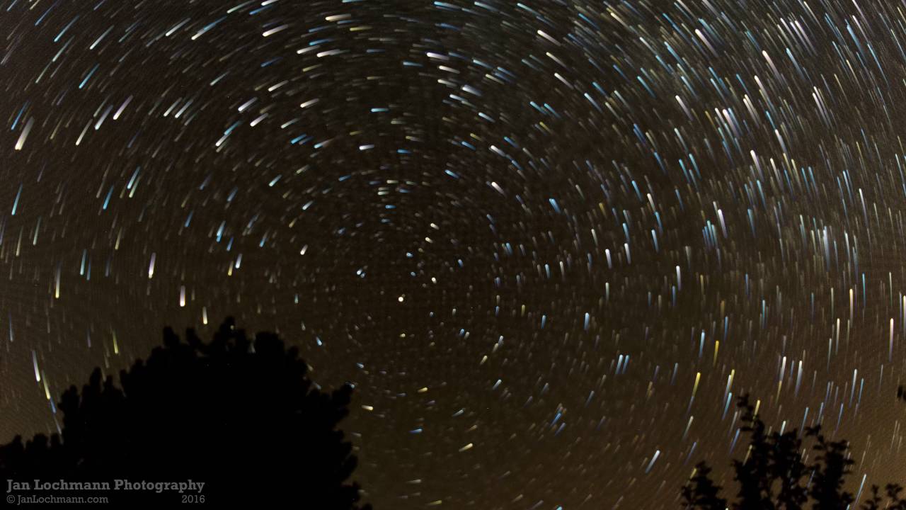 STAR TRAILS Time-lapse 4K | North star | Czech Republic - YouTube