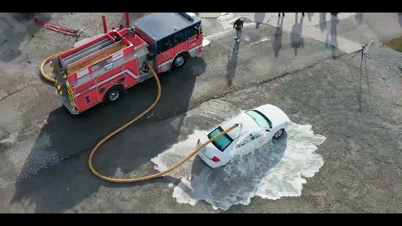 Fire Engine Filling Sedan (1500 GPM) - YouTube