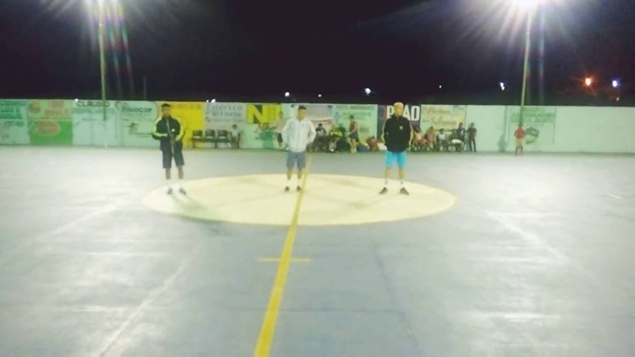 Novinhos do funk - apresentação na escola - YouTube