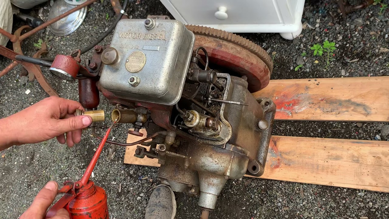 Coventry Victor engine - YouTube