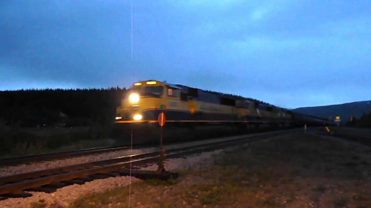 Alaska Railroad, Southbound Freight Passing Through Cantwell - YouTube