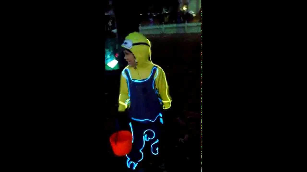 Halloween trick or treating in a LED EL Glow Despicable Me Minion ...