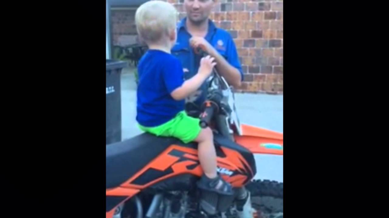 1 year old Max revs his Dad's KTM, the reaction is priceless! - YouTube