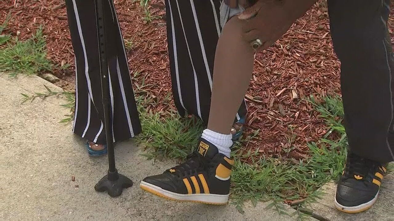 Man has leg amputated after complaining about moldy Gwinnett home for ...