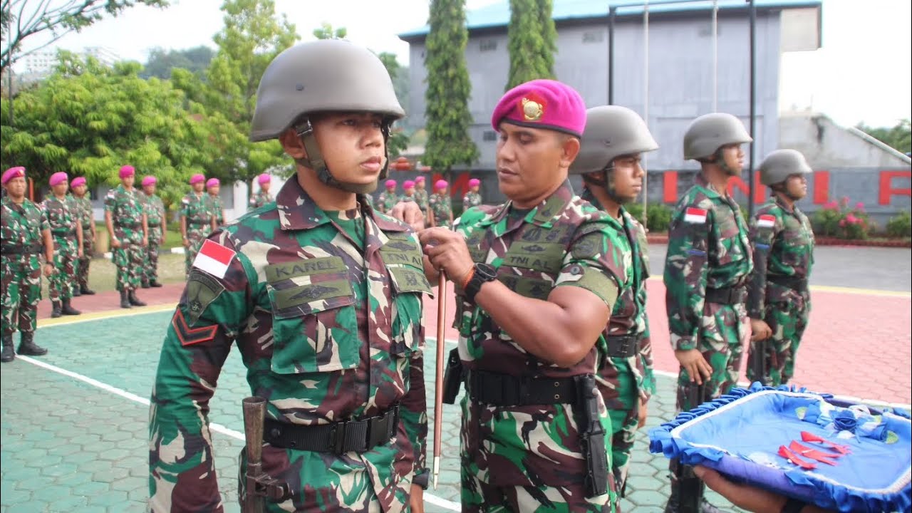 SEBAGAI PEMBINAAN TRADISI TERHADAP PRAJURIT BARU, DANYONMARHANLAN X ...