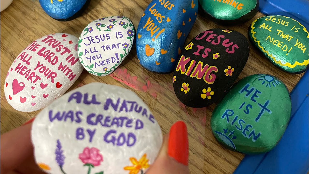 Creative way to spread GOSPEL with painted rocks. #paintedrocks #gospel ...