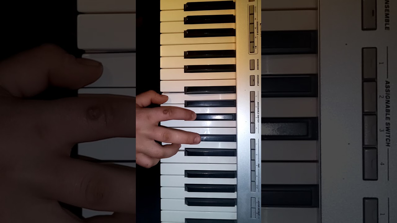 Tutorial gamele minore la orga - YouTube