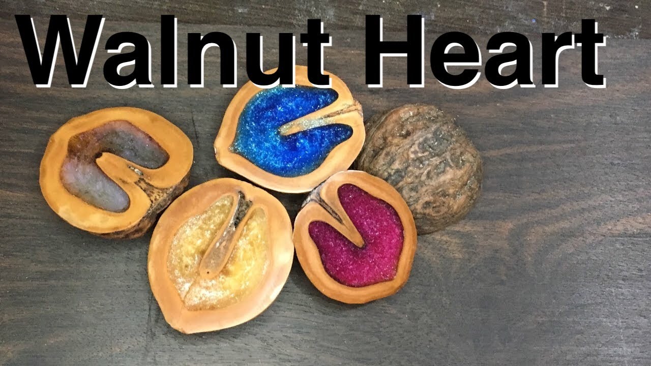 レジンを胡桃に添えて How to make epoxy in nuts neckless. - YouTube