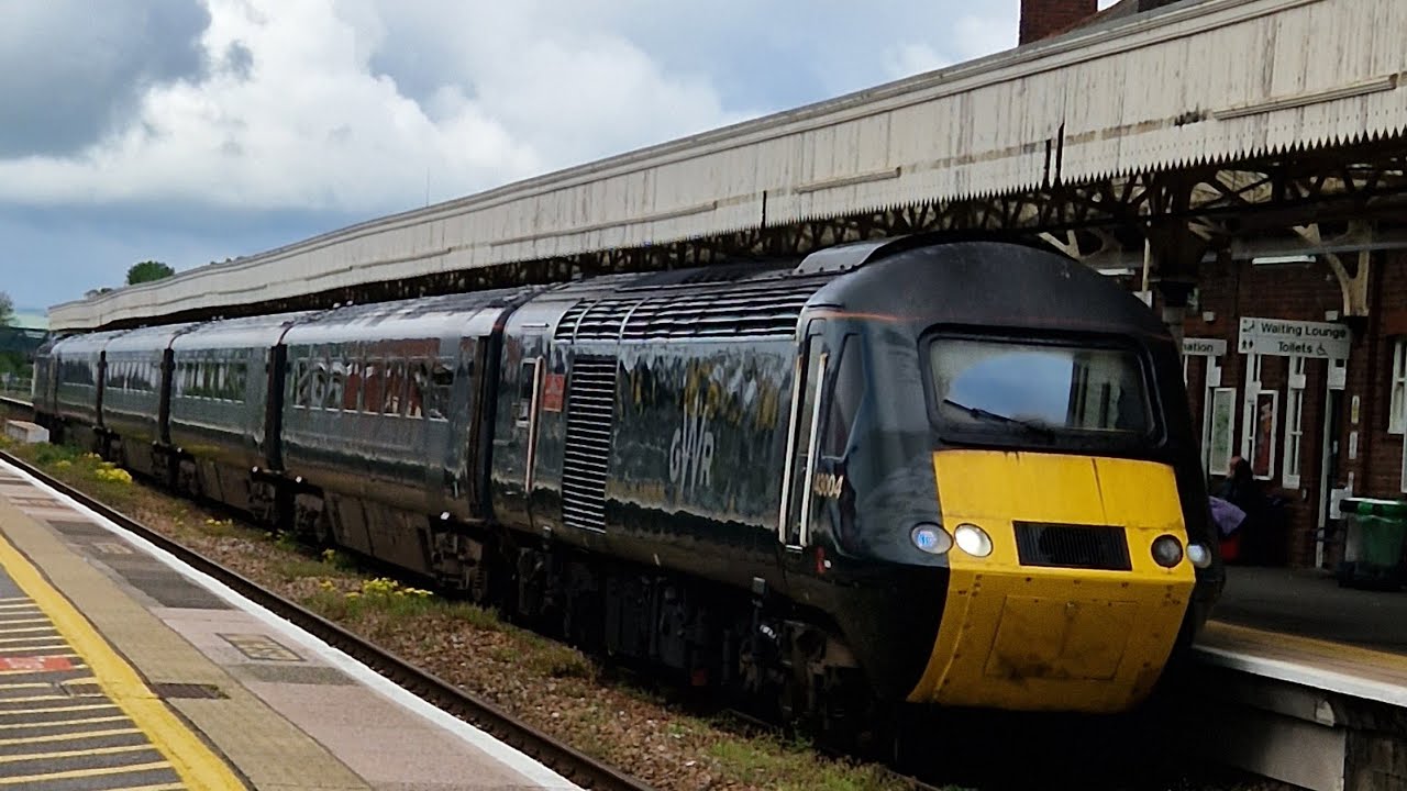 GWR HST Set 43093 + 43004 Is Working 2U14 0740 Penzance To Cardiff ...