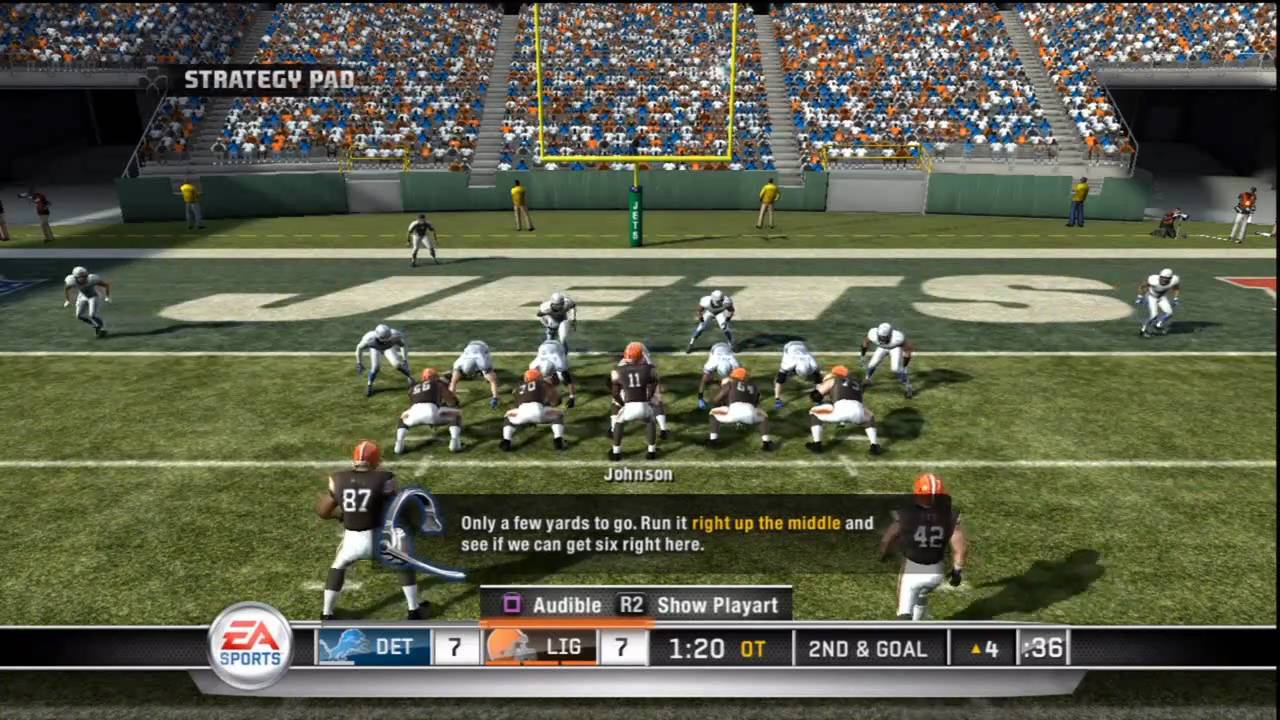 Madden NFL 11 Ultimate Team Gameplay - YouTube