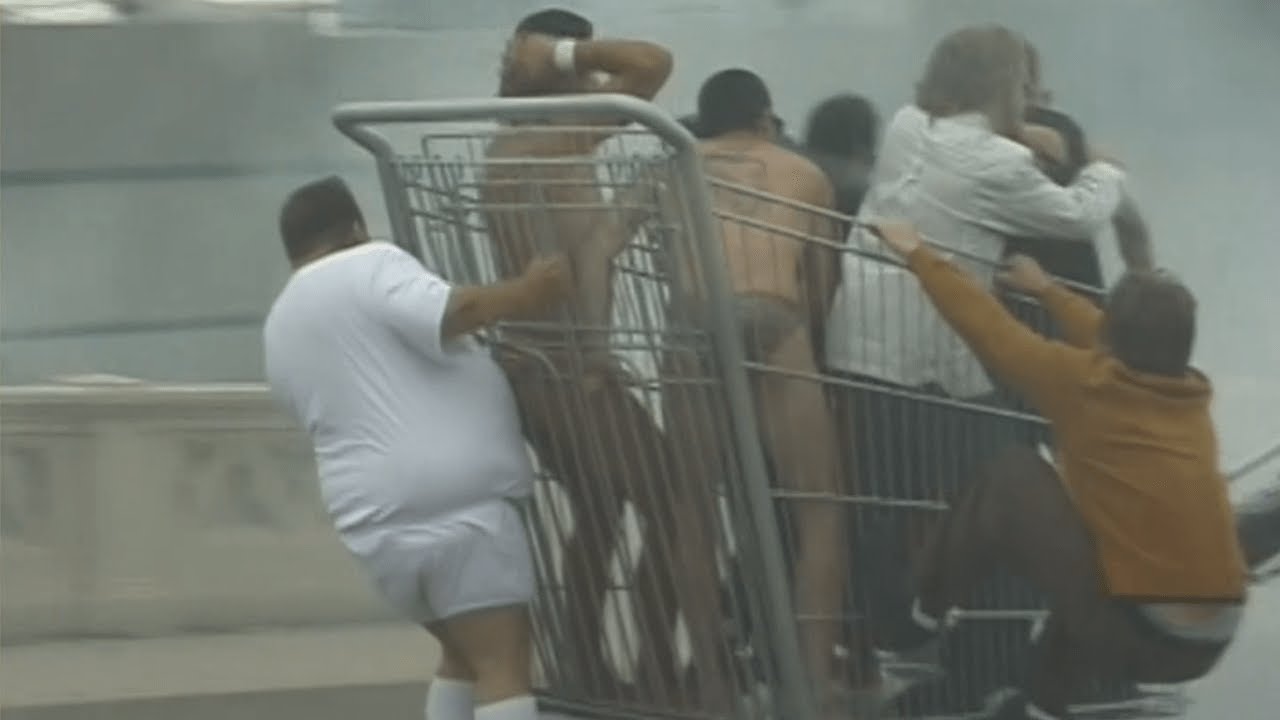The Making Of The Jackass: The Movie Giant Shopping Cart Intro (2002 ...