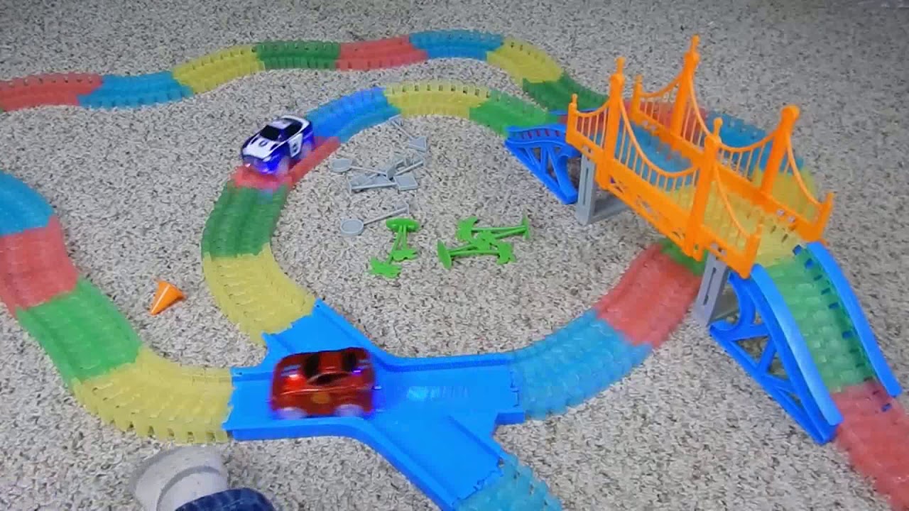 MEGA SET Magic Tracks mas de 360 piezas 18 pies de altura - YouTube