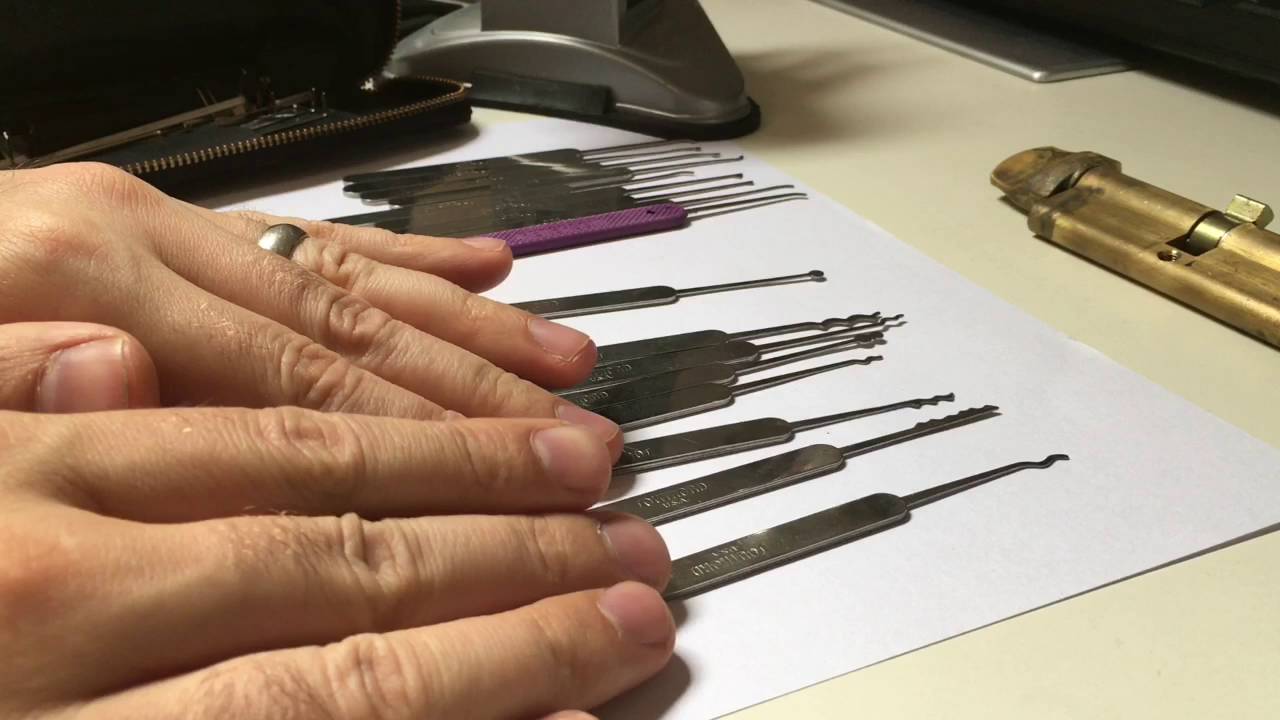 (001) Southord C2010 lock pick set review - YouTube