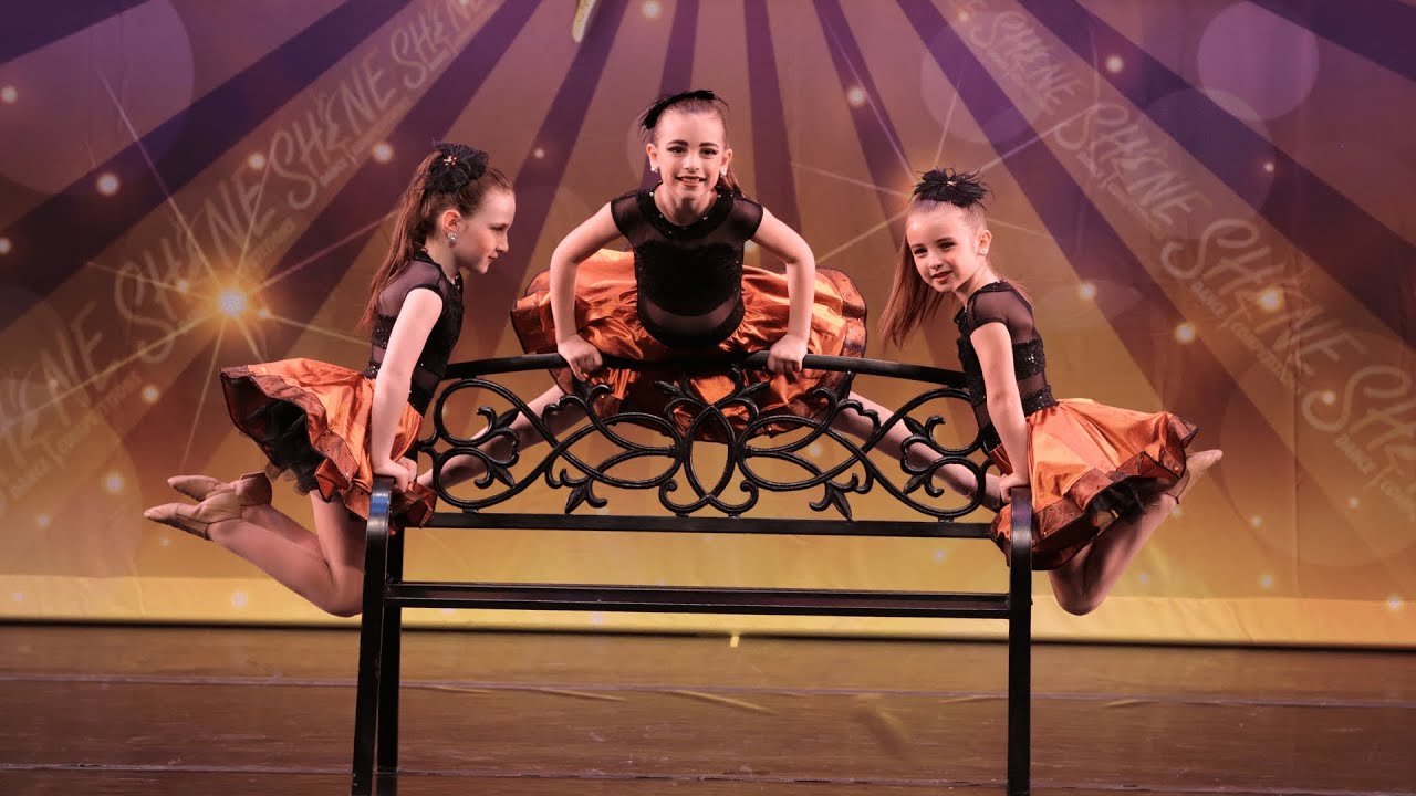 Orange Coloured Sky | Mini Jazz Trio - YouTube