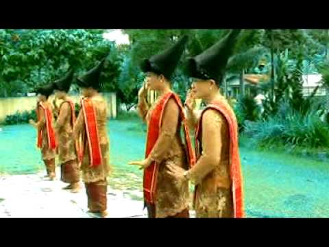 PISO SURIT Tari tradisional karo - YouTube