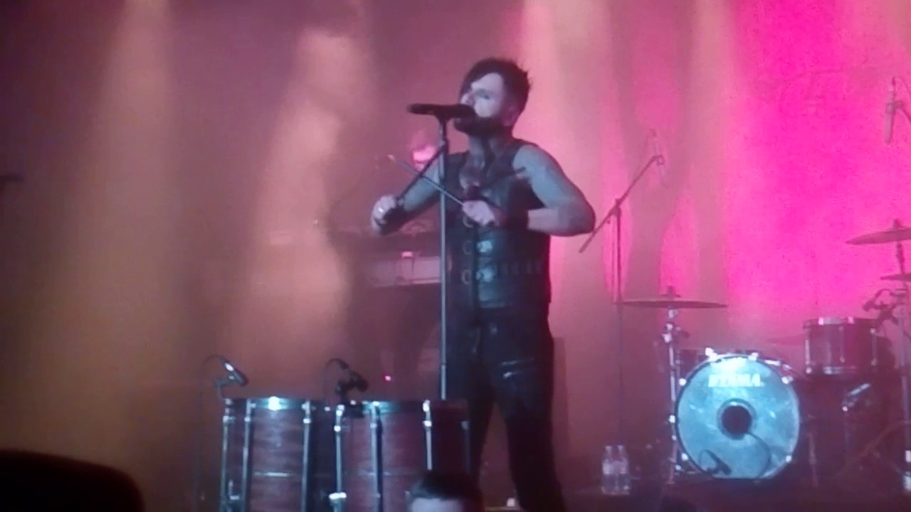 Oomph! в Космонавте 24.03.2017 - Fieber и Das Letzte Streichholz (live ...