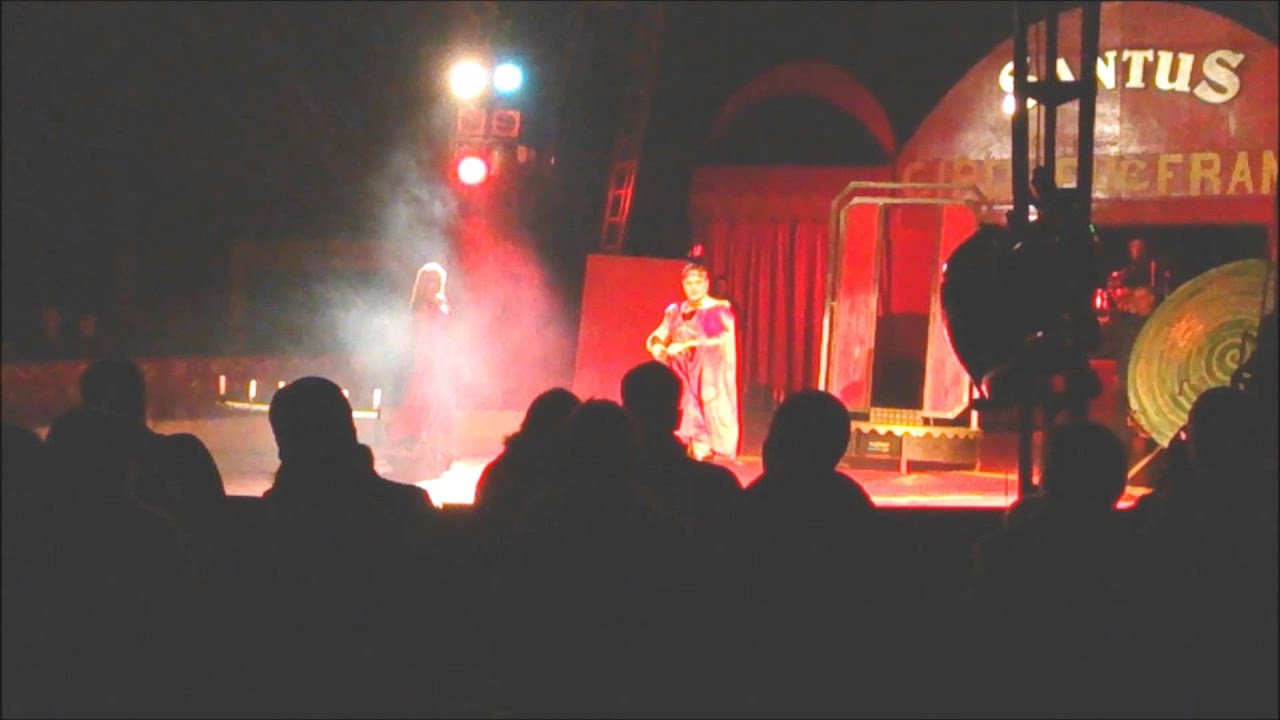 SANTUS CIRCUS - YouTube