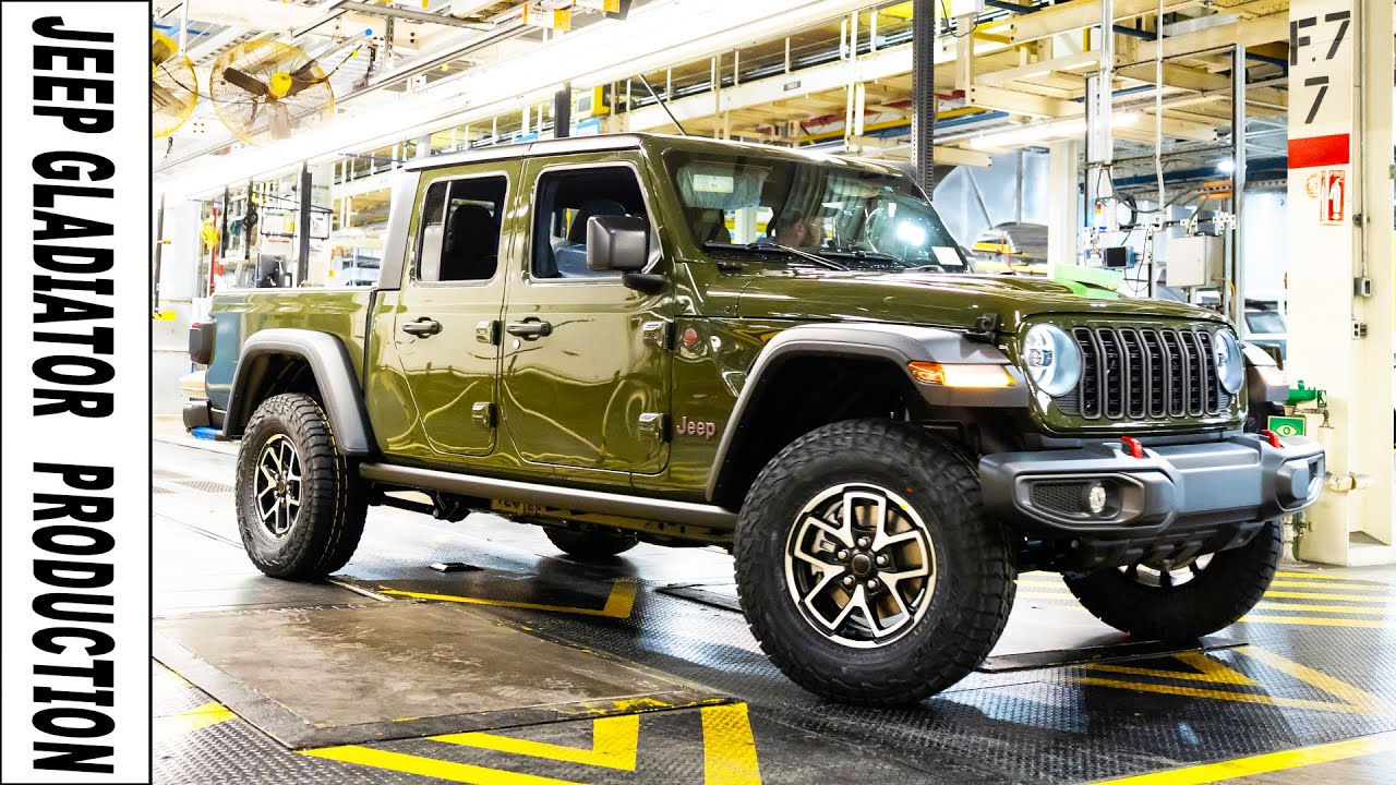 How They Build New Jeep Gladiator in USA Factory – Final assembly - YouTube