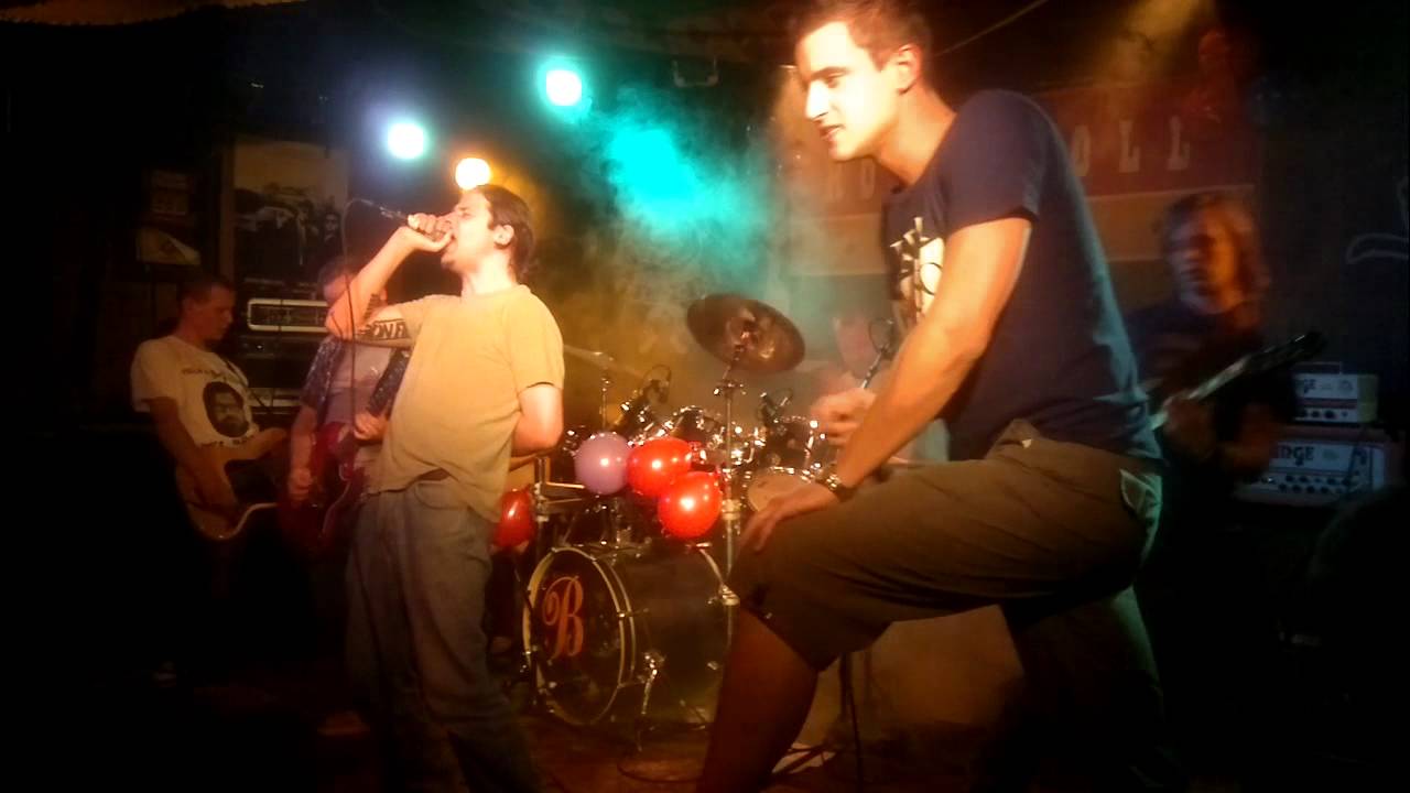 On Fire (ROCK 'N ROLL CIRCUS) Live 26-02-2011 at Soos Plock, Volkel ...