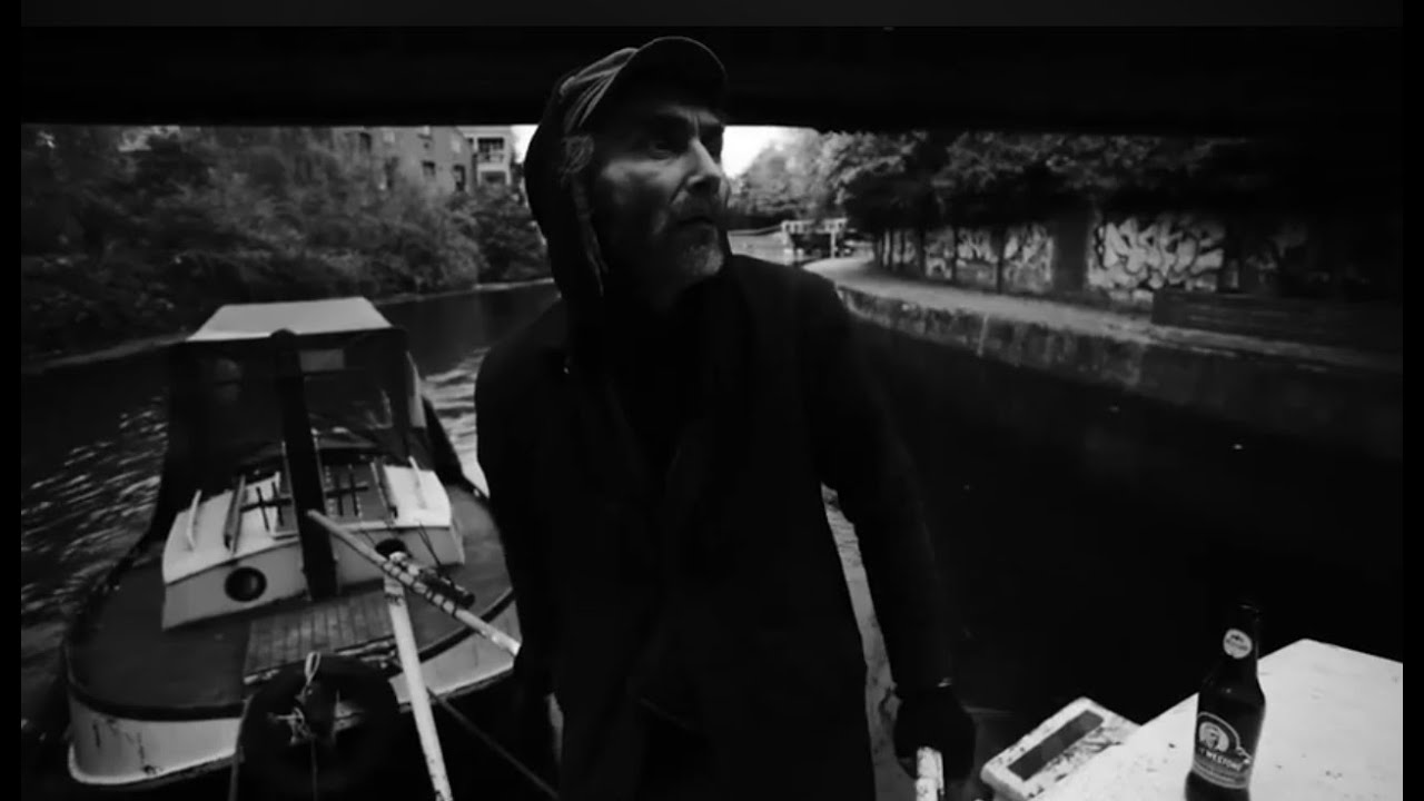 Mr London Night - YouTube