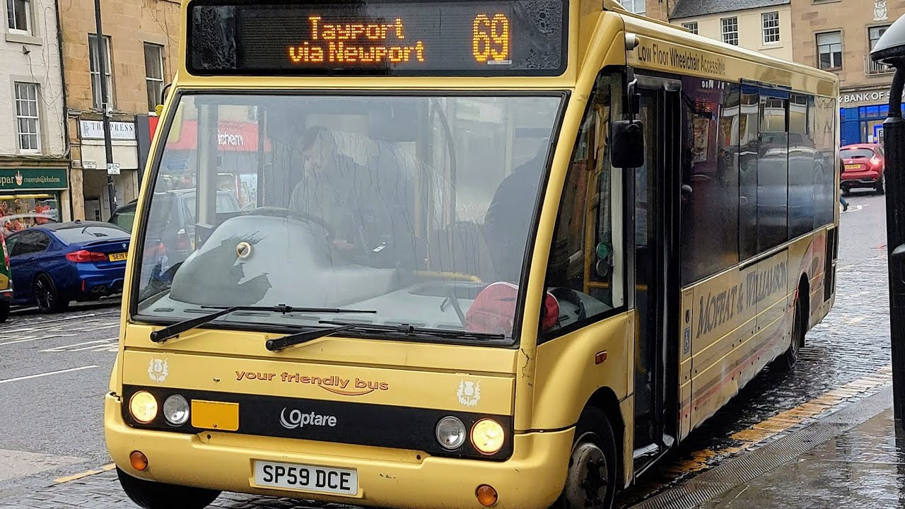 Moffat & Williamson Optare Solo SP59 DCE on service 70 - YouTube