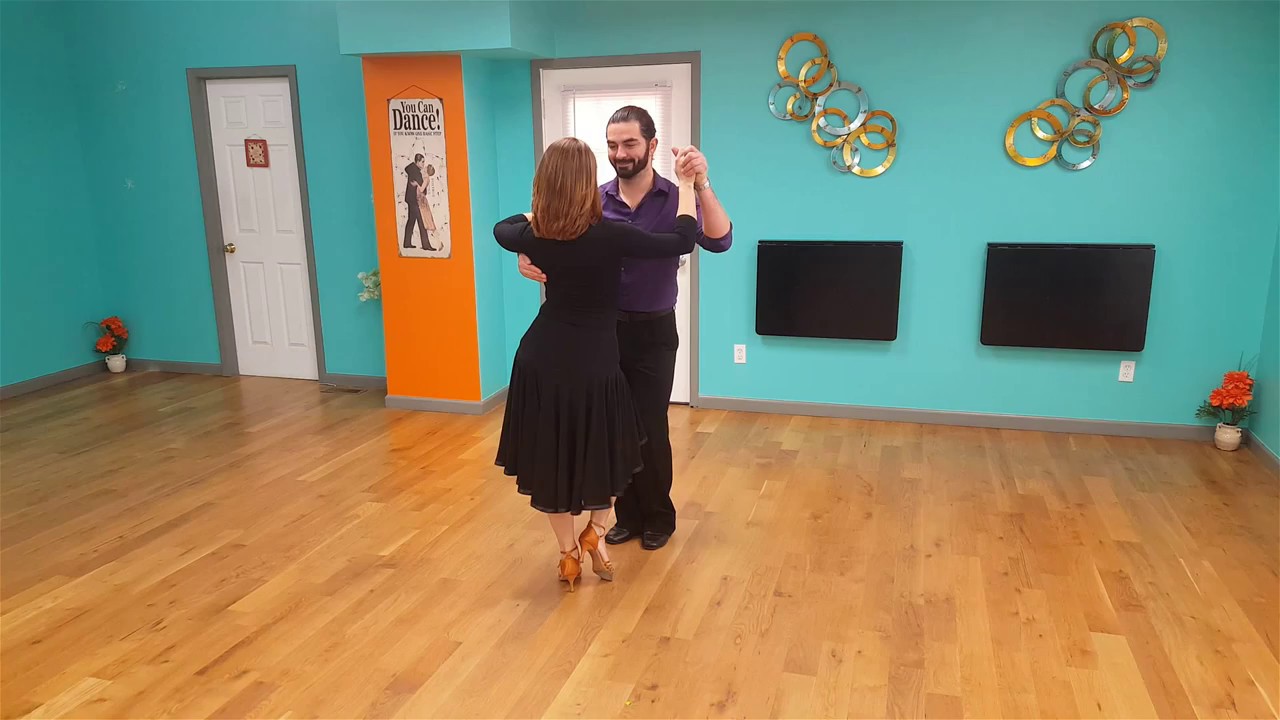 How To Dance Bachata Open Break - YouTube