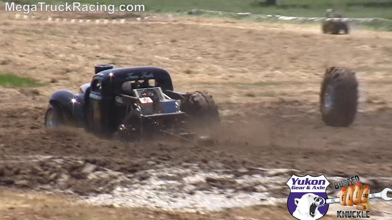 Past Time Mud Dragster 3 Wheelin! - YouTube