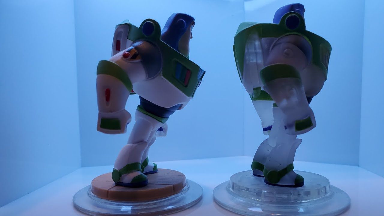Buzz vs Buzz? Plus a way to store ALL Your Disney Infinity Figures ...