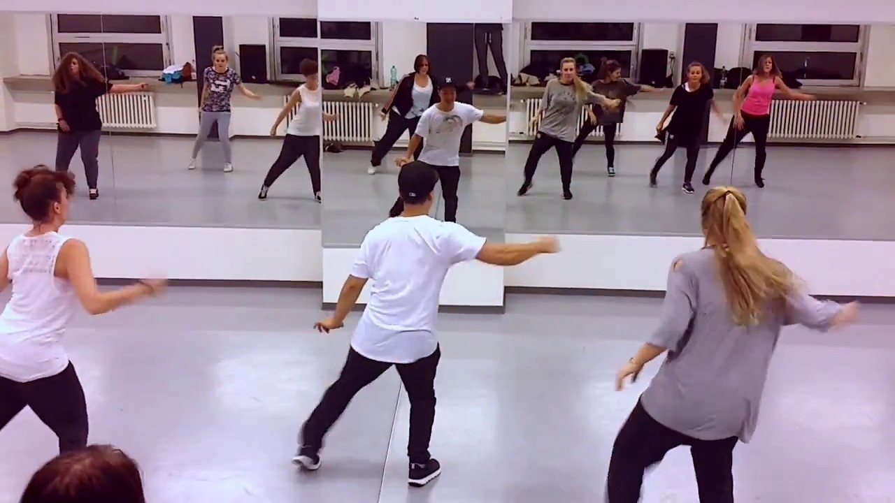 BLUEY ROBINSON - SHOWGIRL - Hip Hop Choreography by "LUH" - Hoang Le ...