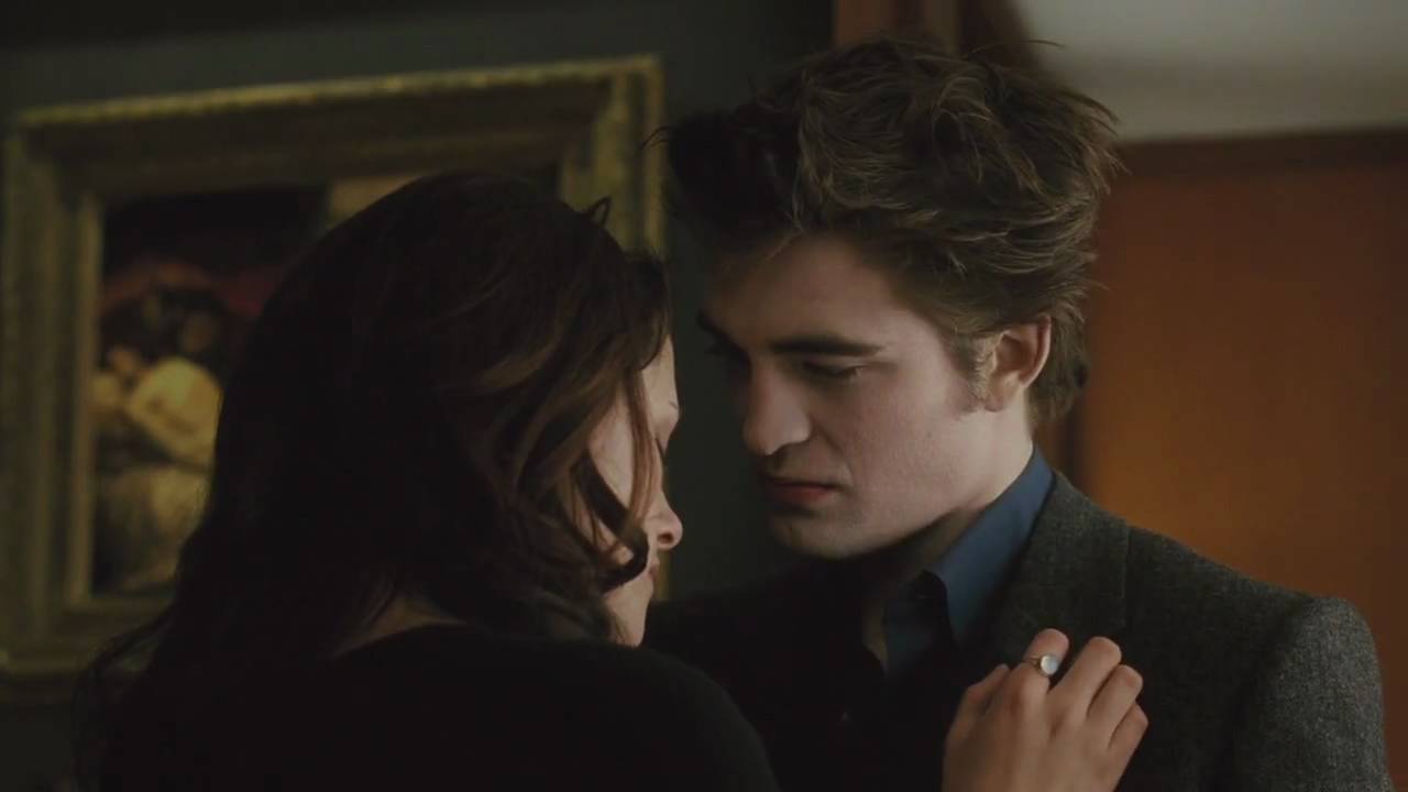 New Moon clip - Risk everything - YouTube