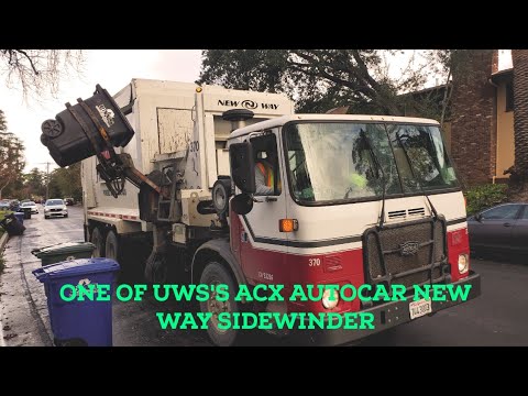 Universal Waste Systems Autocar New Way Sidewinder On Garbage! - YouTube