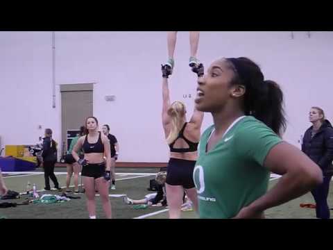 University of Oregon Acrobatics and Tumbling - YouTube