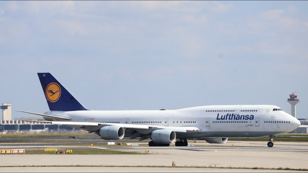 Powerful Takeoff – Boeing 747-400 Departure from RWY 18 Frankfurt ...