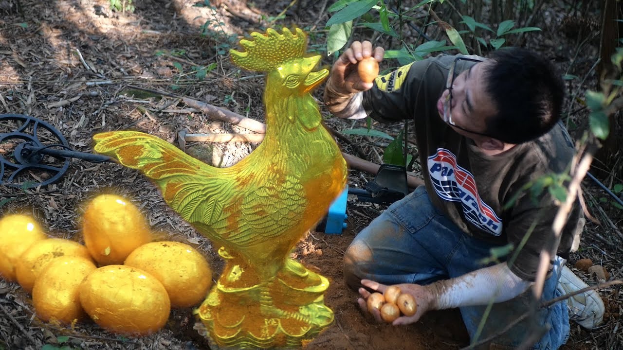 Dig out golden chickens and eggs with a metal detector - YouTube