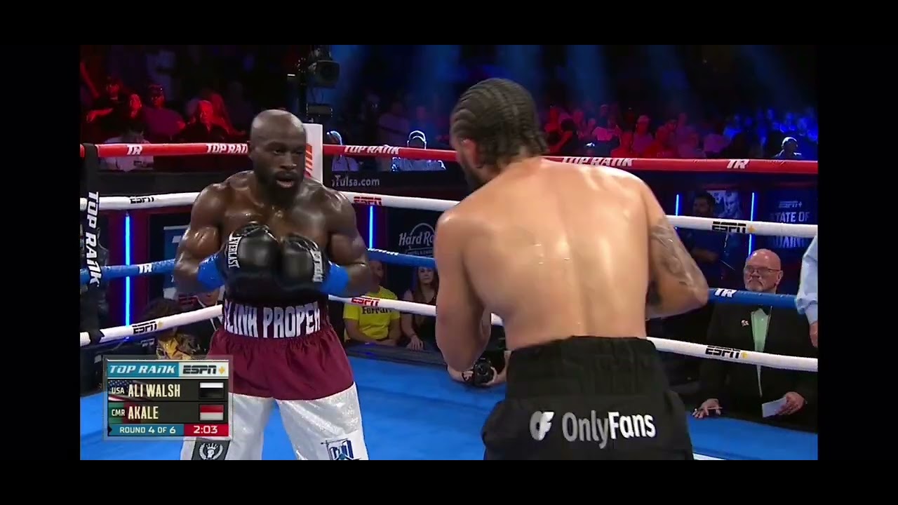 Nico Ali Walsh vs Sona Akale (FULL FIGHT) - YouTube