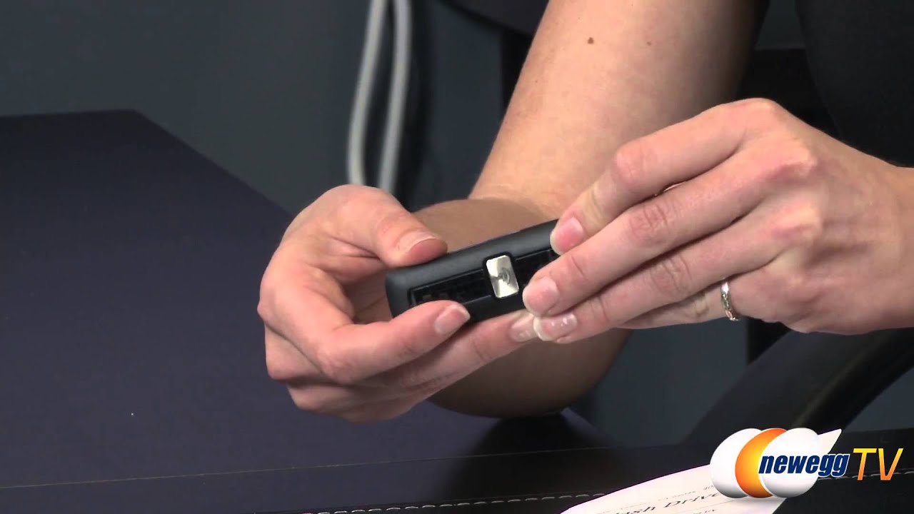 SanDisk 32GB Wireless Flash Memory Stick Overview - Newegg TV - YouTube