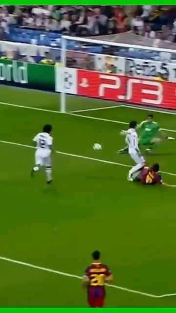 Messi the demon😈 - YouTube