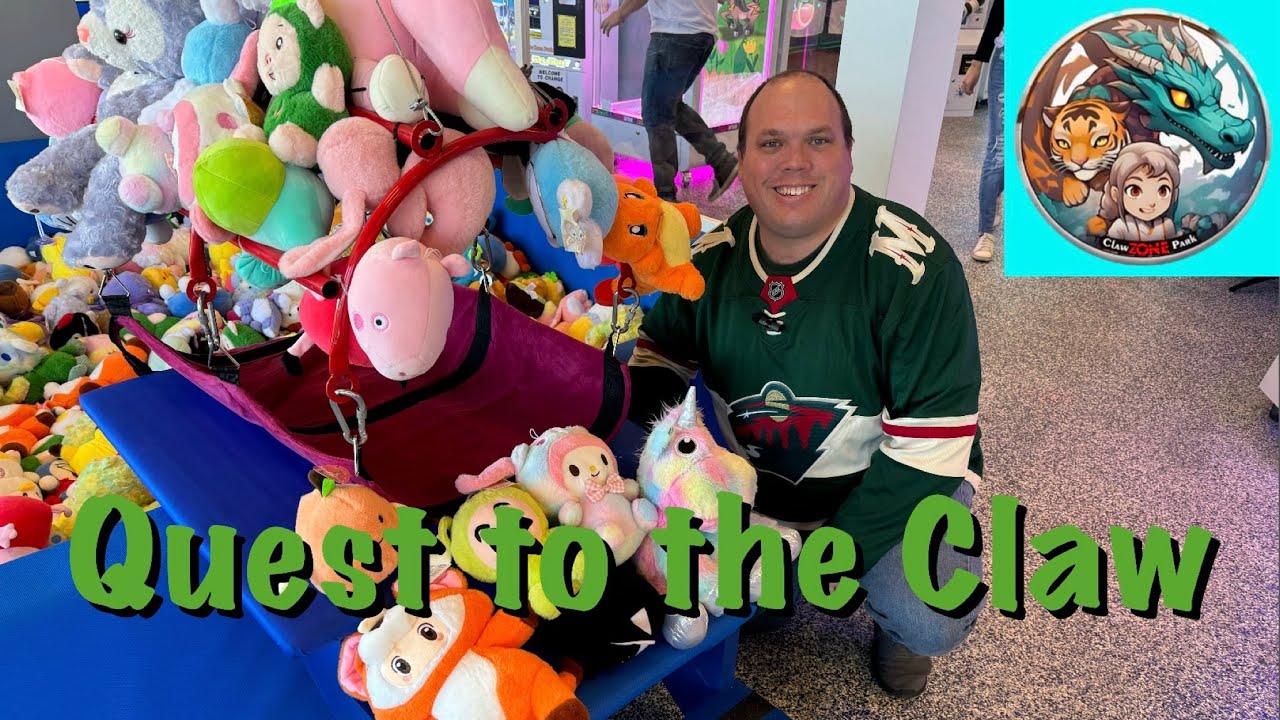 Human Claw Machine & Winning Plushies in Claw Machiens - YouTube