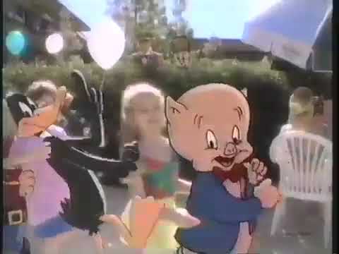 Holiday Inn Looney Tunes Advert 1990