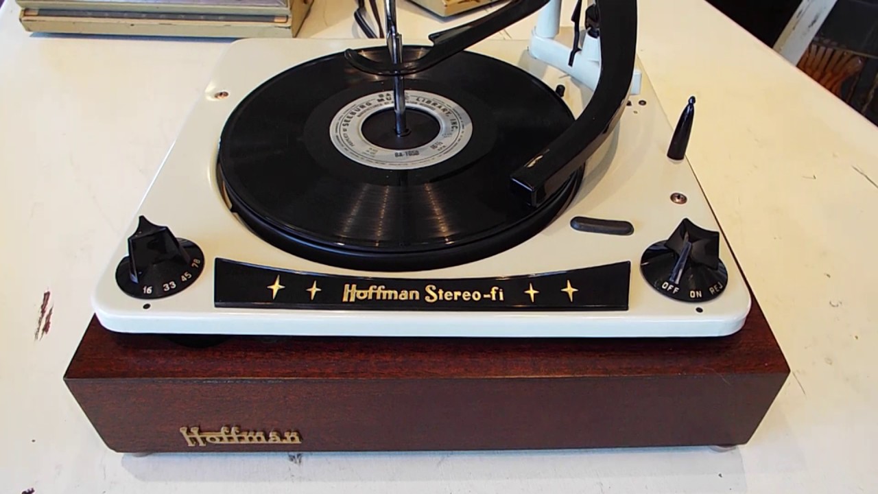 Hoffman V-M record changer playing a 16 RPM record. - YouTube