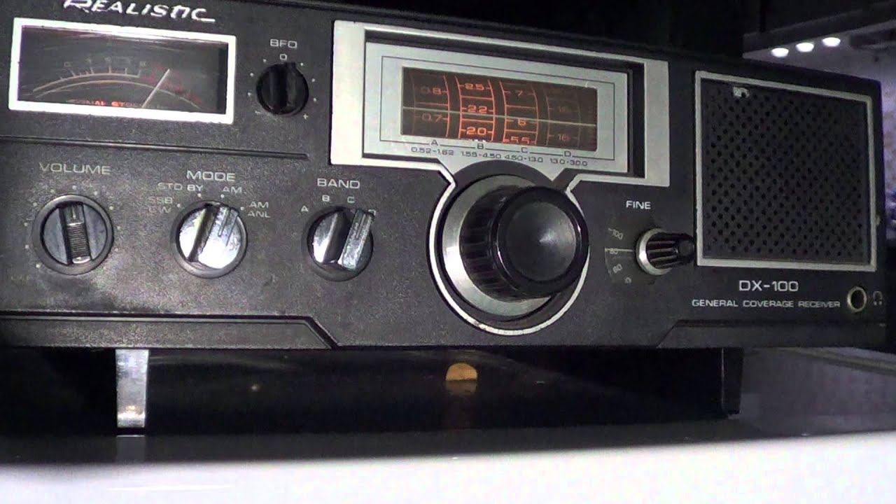 Realistic DX 100 on Arnie Coro Dxers Unlimited on Radio Havana Cuba ...