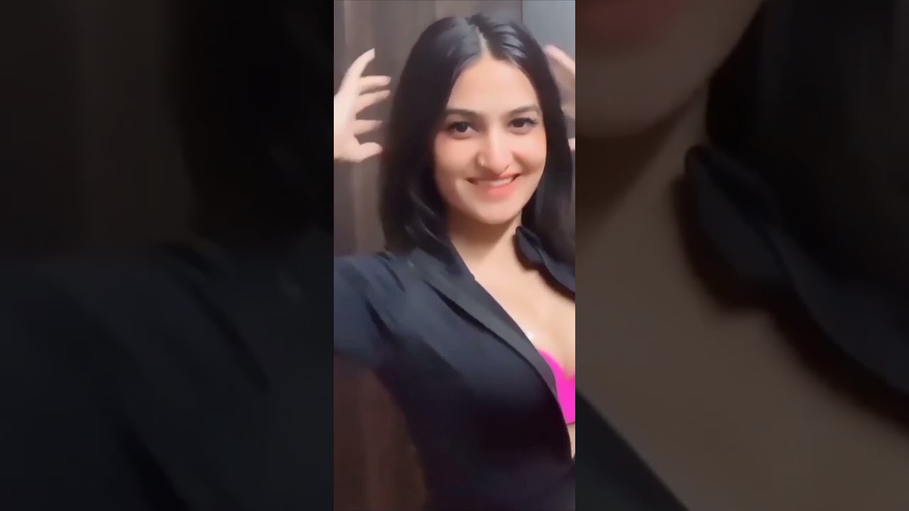 Big boobs bounce - YouTube