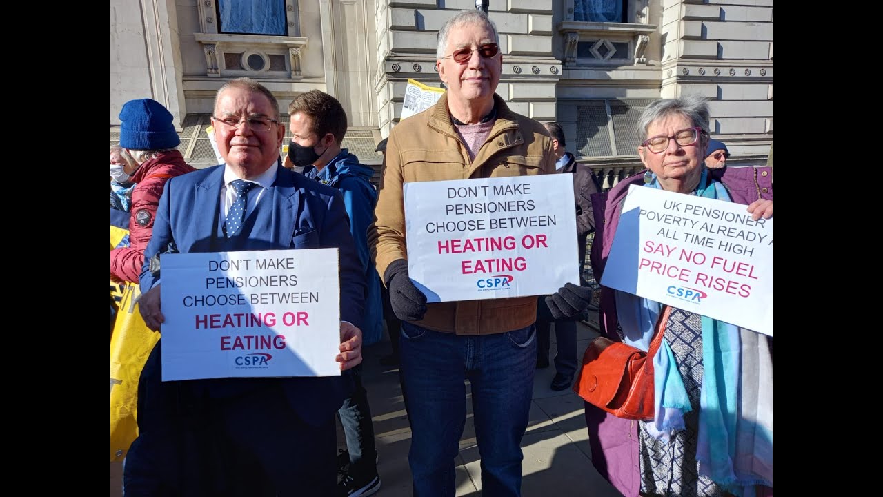 CSPA's David Luxton addresses Energy Price Cap Protest crowd - 7th Feb ...