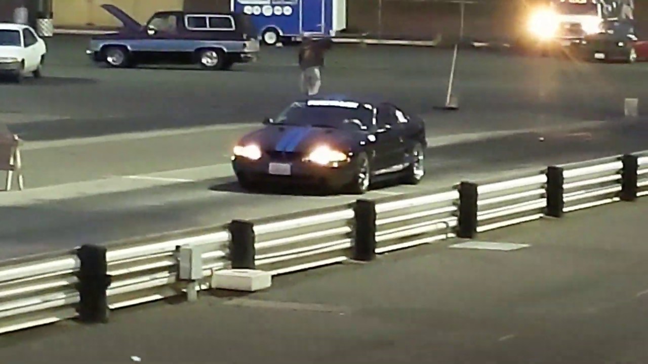 Suzi drag racing for the first time! - YouTube