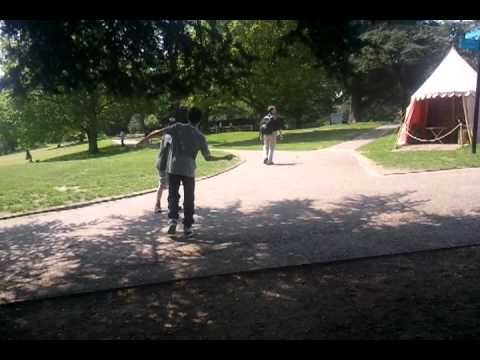 Two retards fighting - YouTube