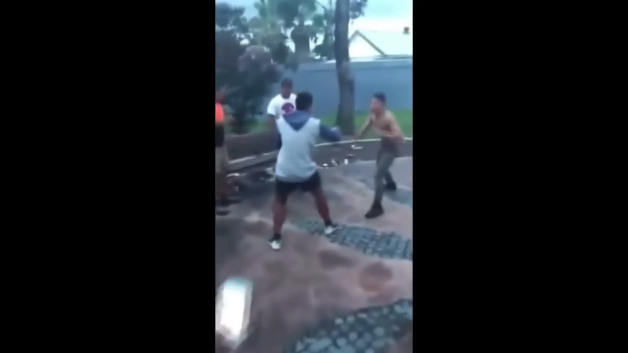 Hooligan Hefs Fights OneFour Member (OLD FOOTAGE) - YouTube