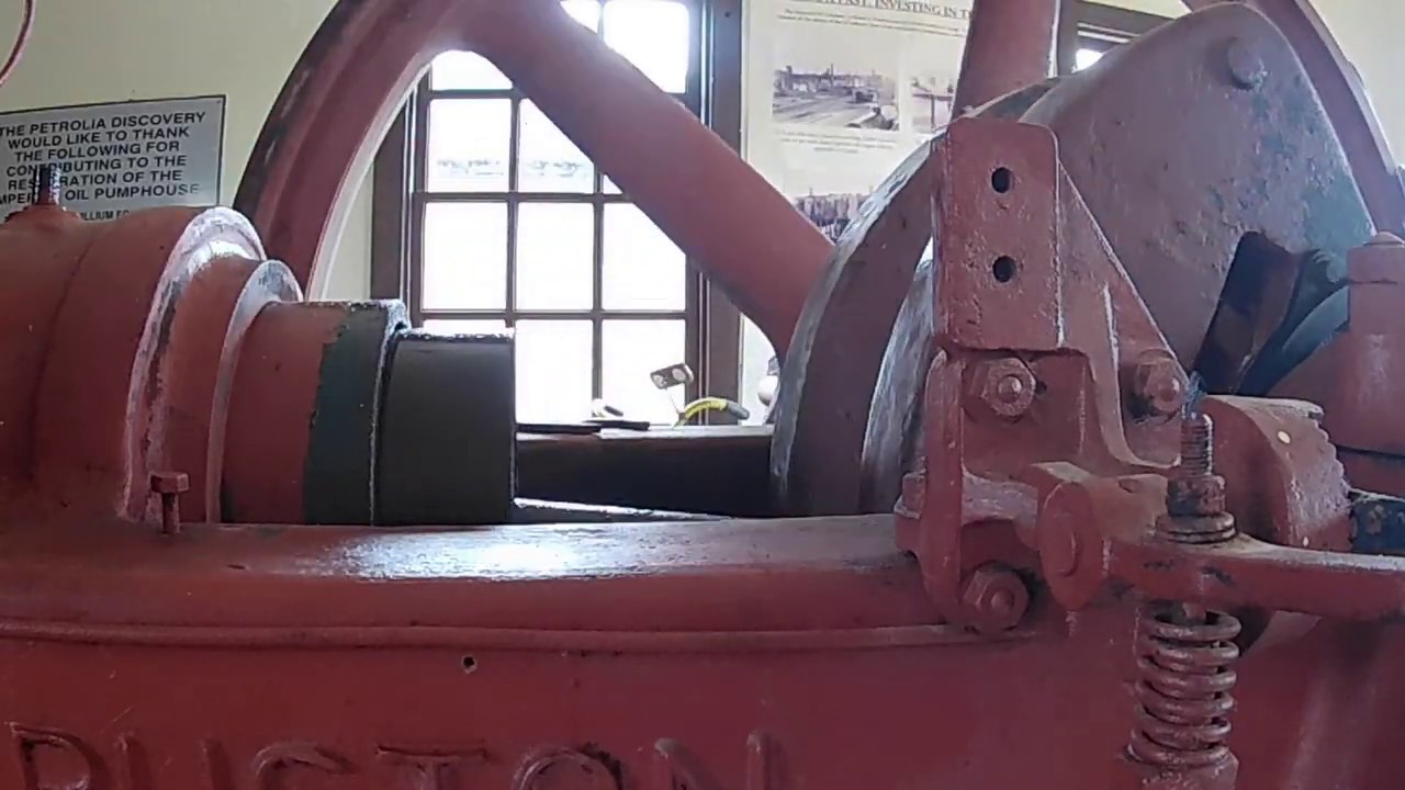 Getting the Old Ruston Oil Engine Turning Again - YouTube