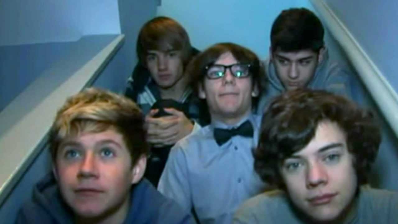 One Direction funny moments! - YouTube