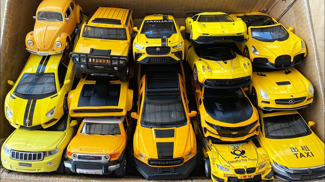 Box full of Yellow Cars, Camaro, Bugatti, Hummer, Pagani, Jaguar ...
