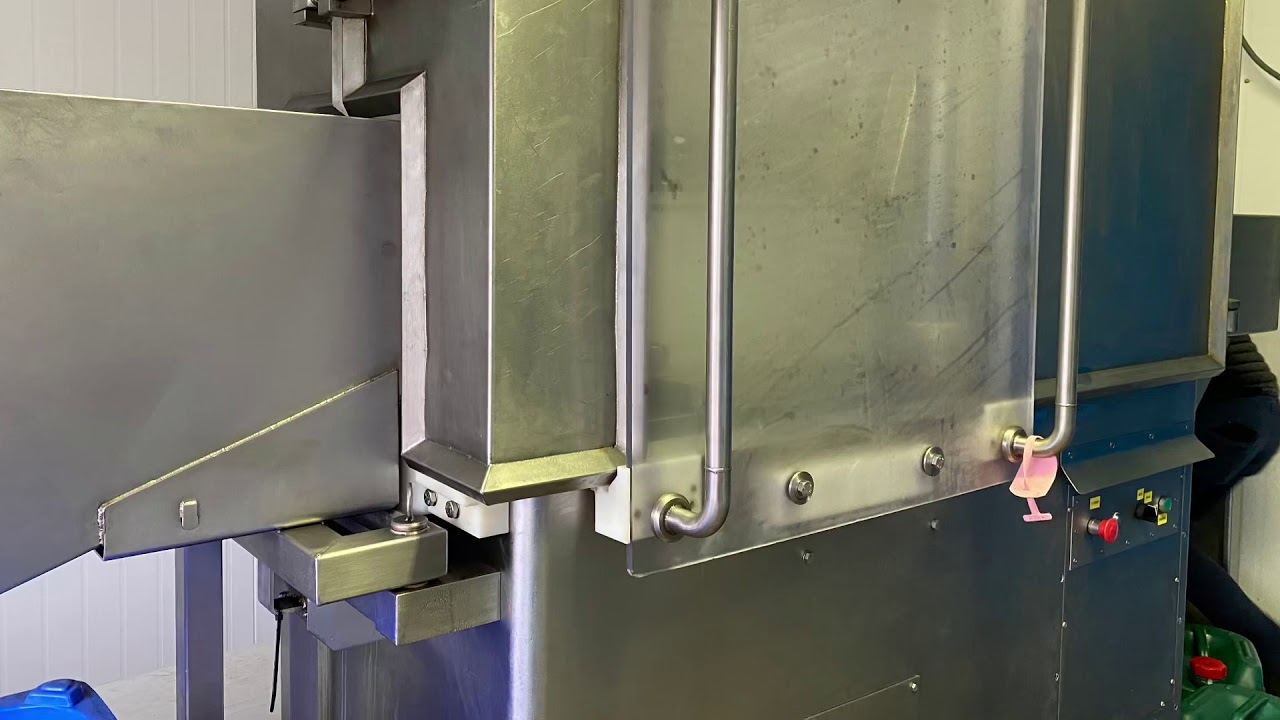 Bettcher Industries Hydraulic Bacon Press - YouTube